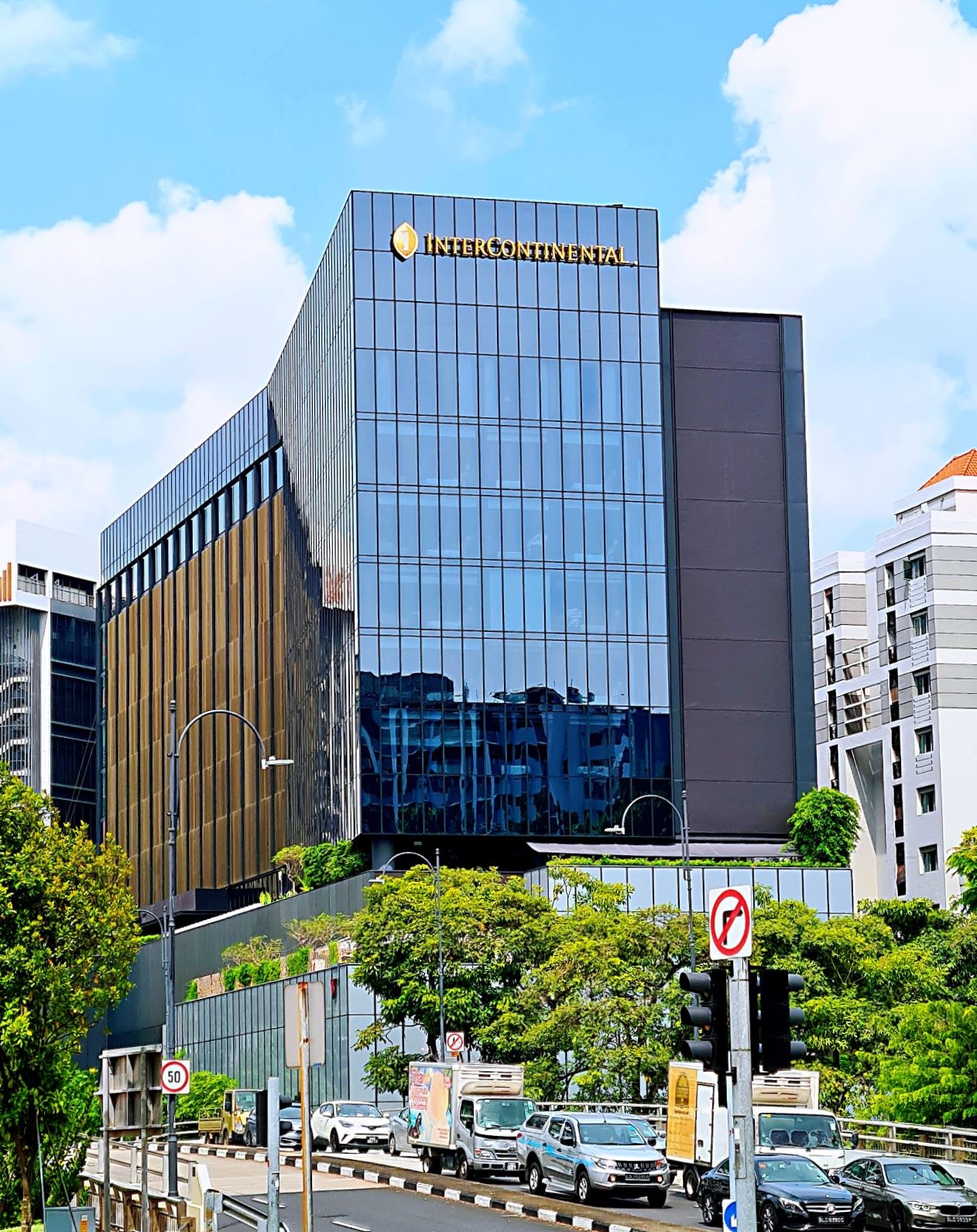 InterContinental Singapore Robertson Quay - Savour BlackBookAsia
