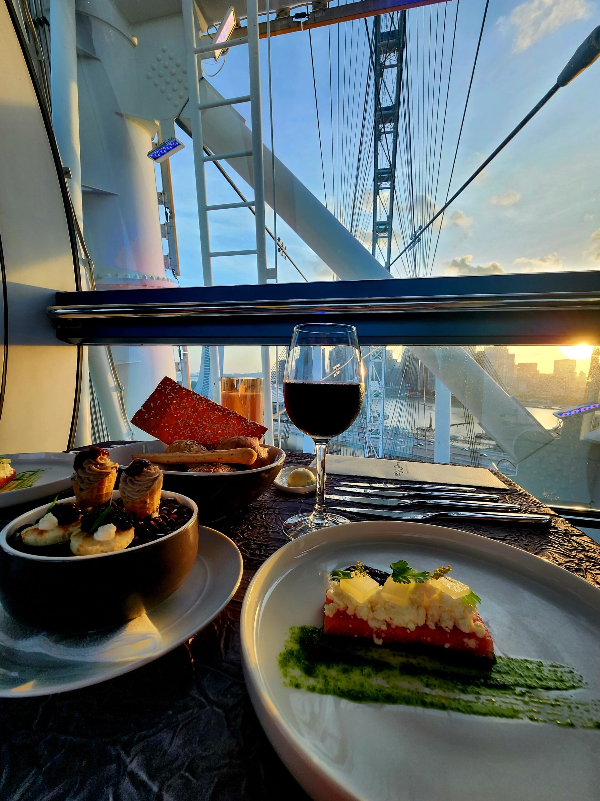 165 Sky Dining by Singapore Flyer - Savour BlackBookAsia